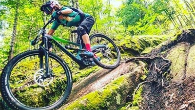 Axess | Mont Lac Vert